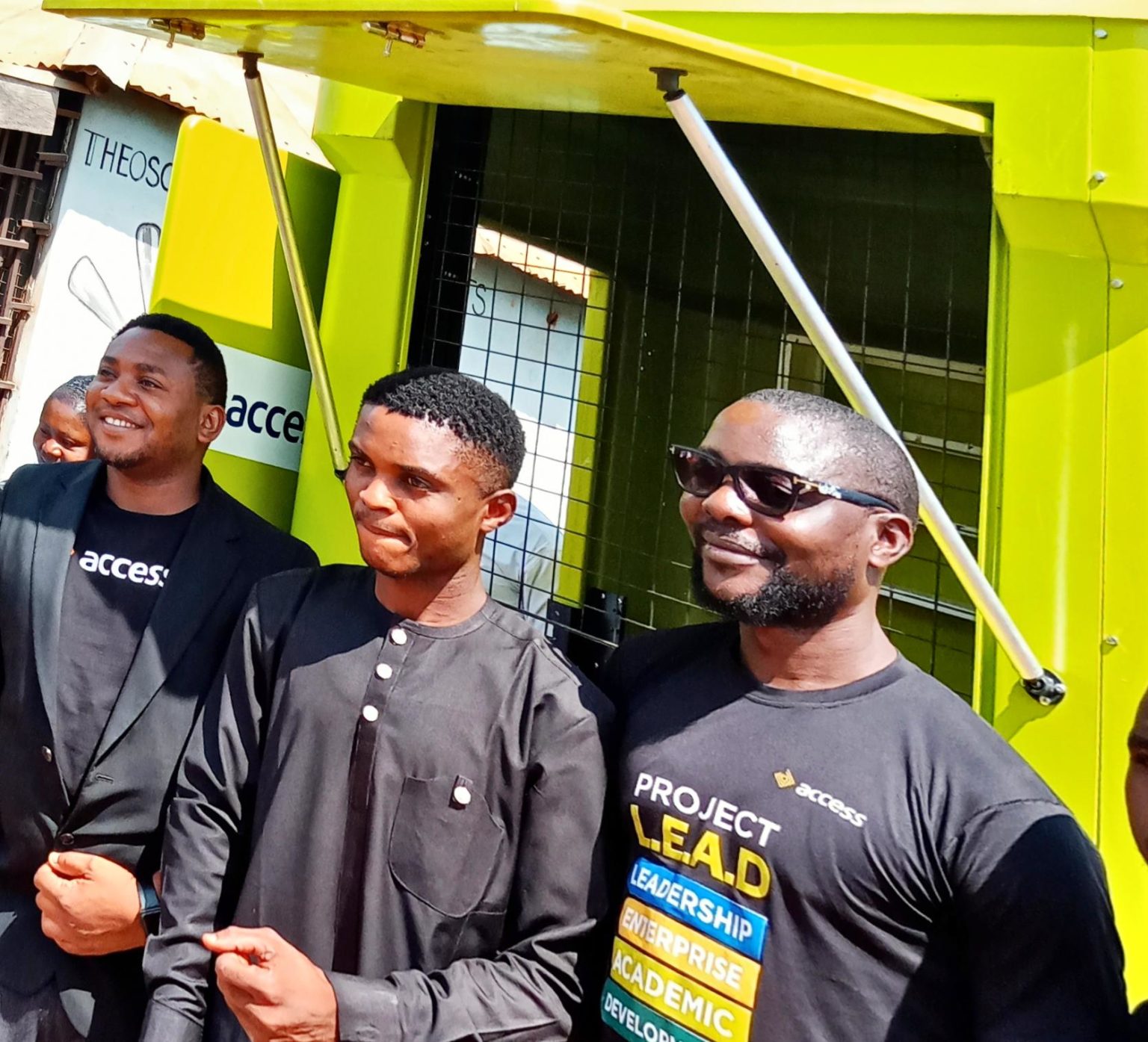 Access Bank Empowers Closa Agents with Solar powered fibre kiosks to ...