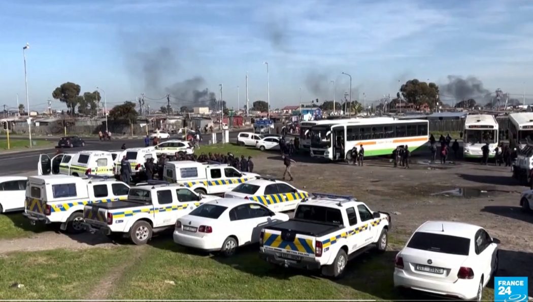 Cape Town's taxi strike ends - a relief for commuters and ride-hailing ...