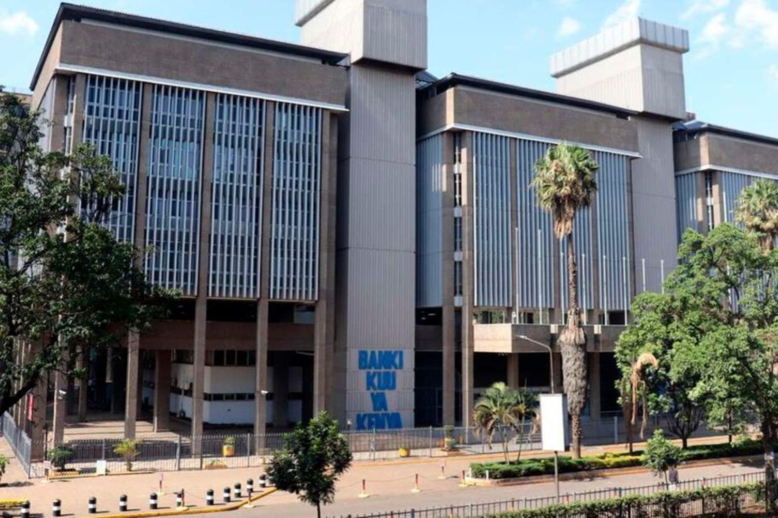 Kenyan banks race to cut lending rates as CBK threatens fines